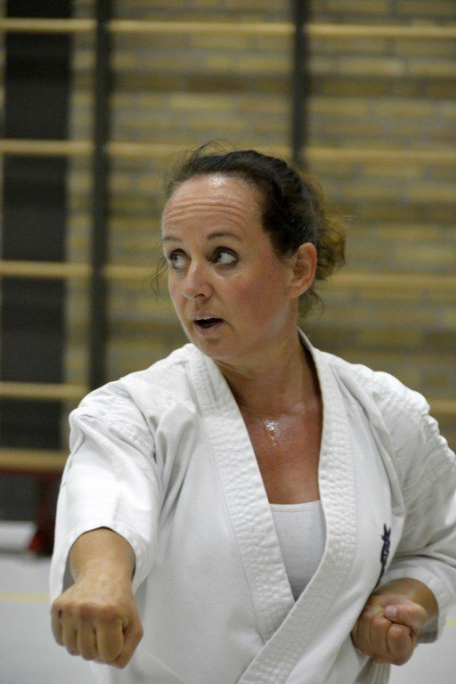 Vechtsport Info trainde mee bij Kyokushinkai Karate Tomoe Dojo ...