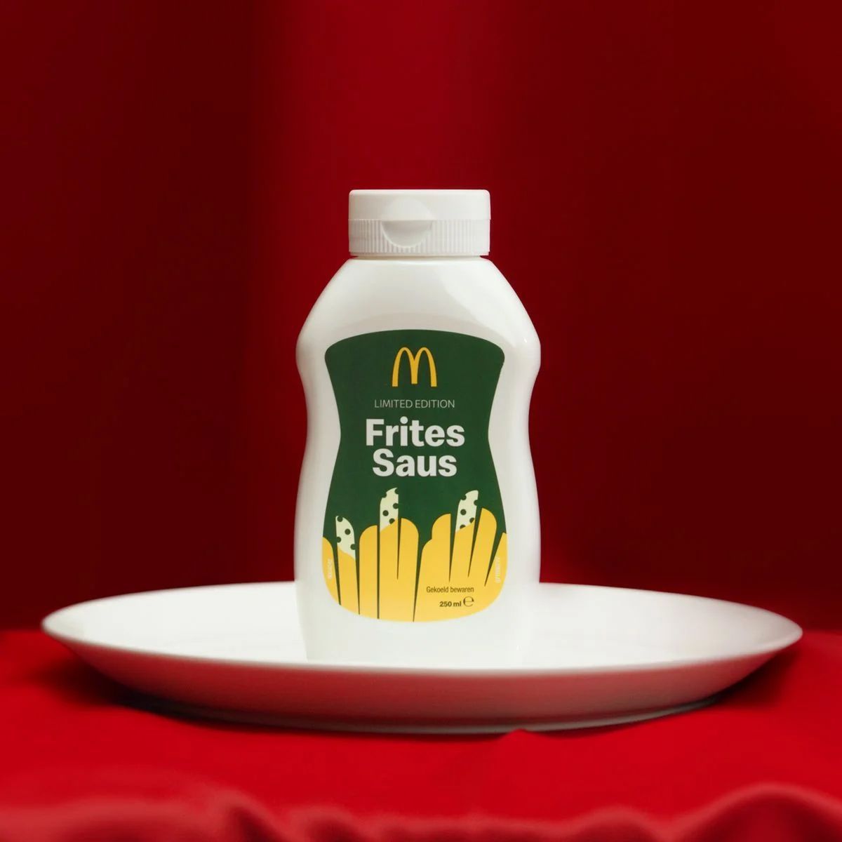 Dit wil je: McDonald's komt met fritessaus in fles | VK Magazine