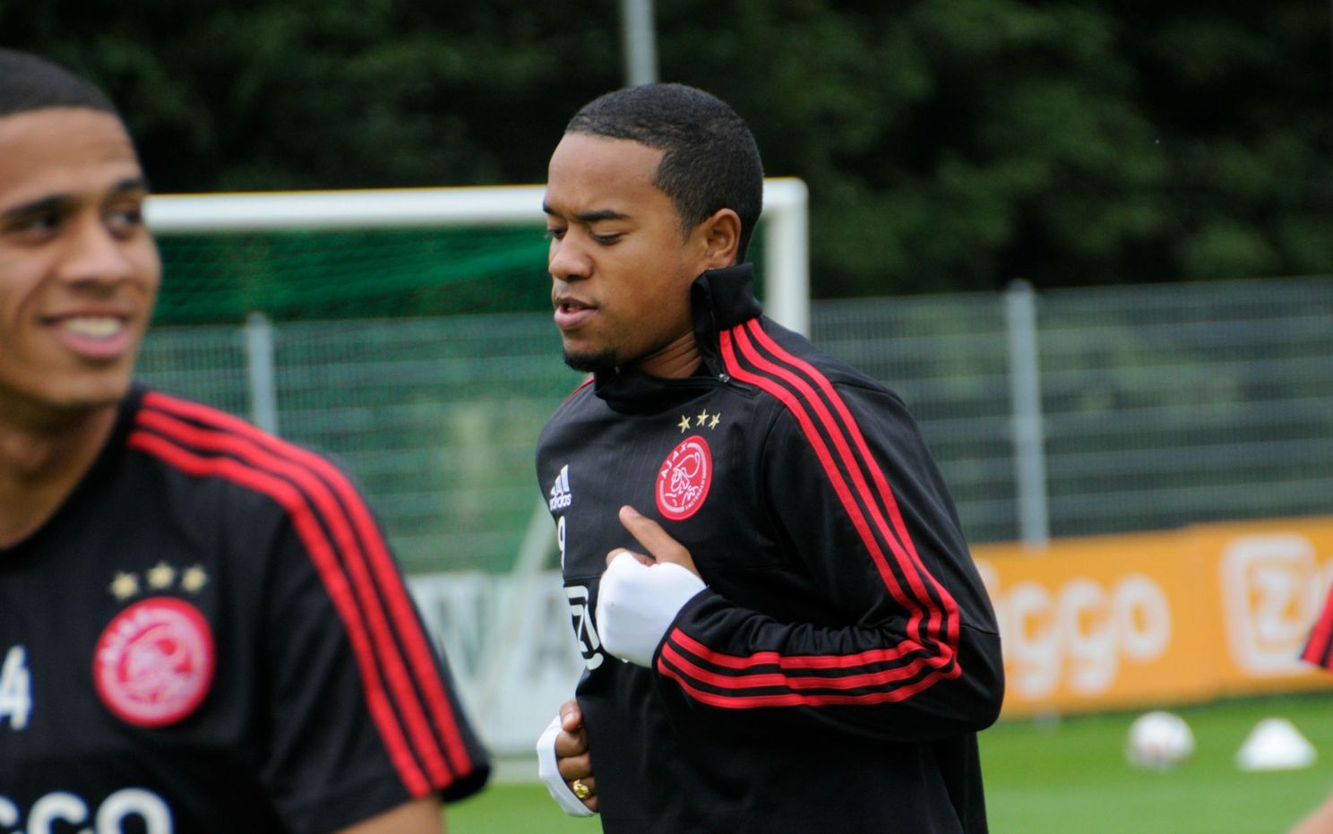 Fotoverslag: Emanuelson even terug bij Ajax