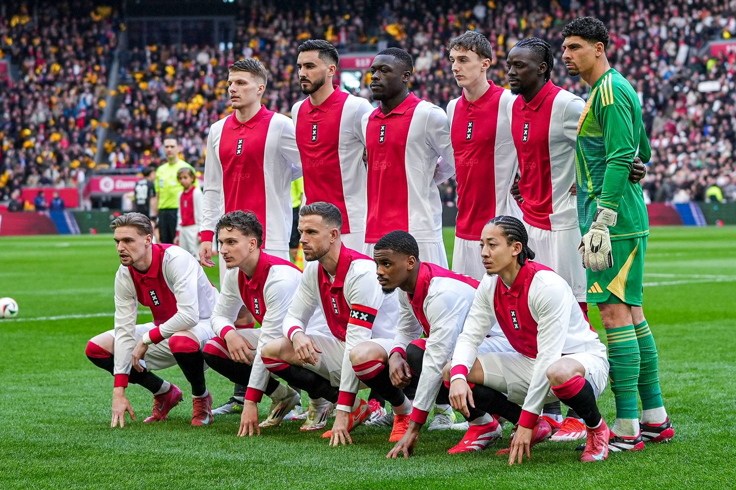 Farioli voelt geen extra druk voor PSV-uit: 'Bij bepaalde wedstrijden wel, één daarvan was ...