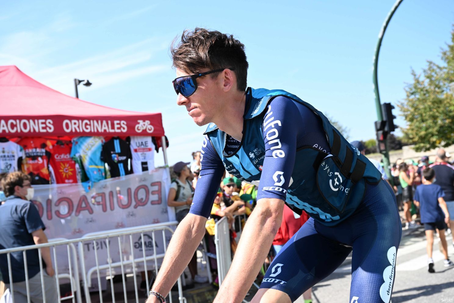 romain bardet 64fdc3e0a53b1