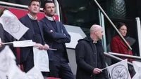 Ajax valt in de prijzen en is onder meer de Postcode Loterij, de Albert ...