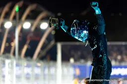 GRANDPRIX247 | Hamilton penalized after Singapore GP, drops to eighth