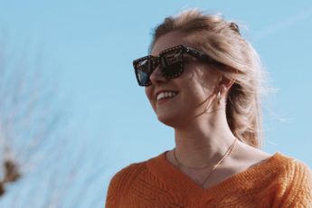 Sarah De Bie heeft prachtige boodschap voor man Wout van Aert