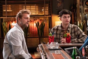 Grote vreugde in 'Thuis': Deze actrice maakt zwangerschap bekend