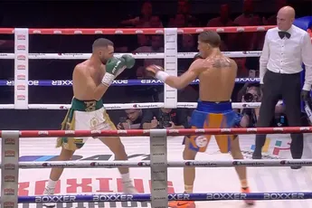 Beelden: Gradus Kraus sloopt Theo Brooks met harde knock-out in Rotterdam
