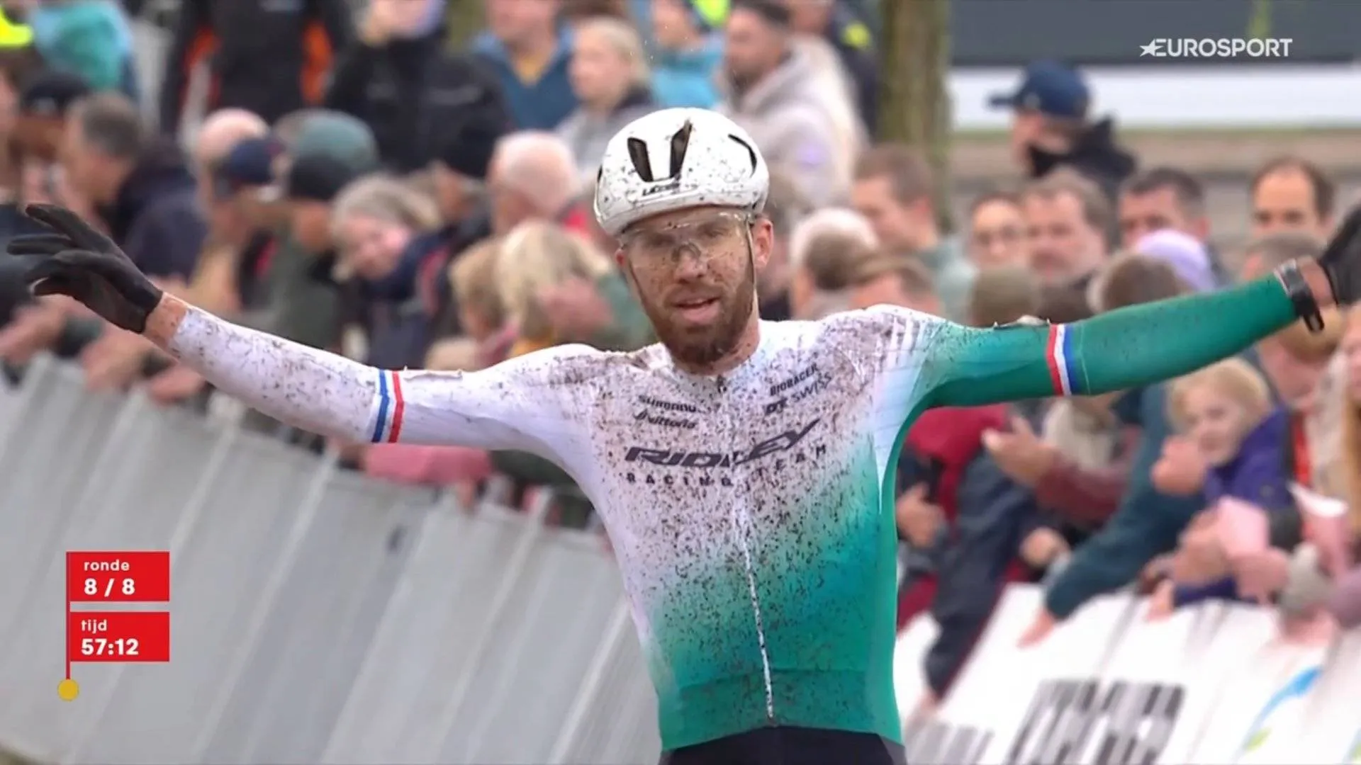 “Verstrynge made a mistake and I ran into him – the bike took a hit and the chain flew off ...