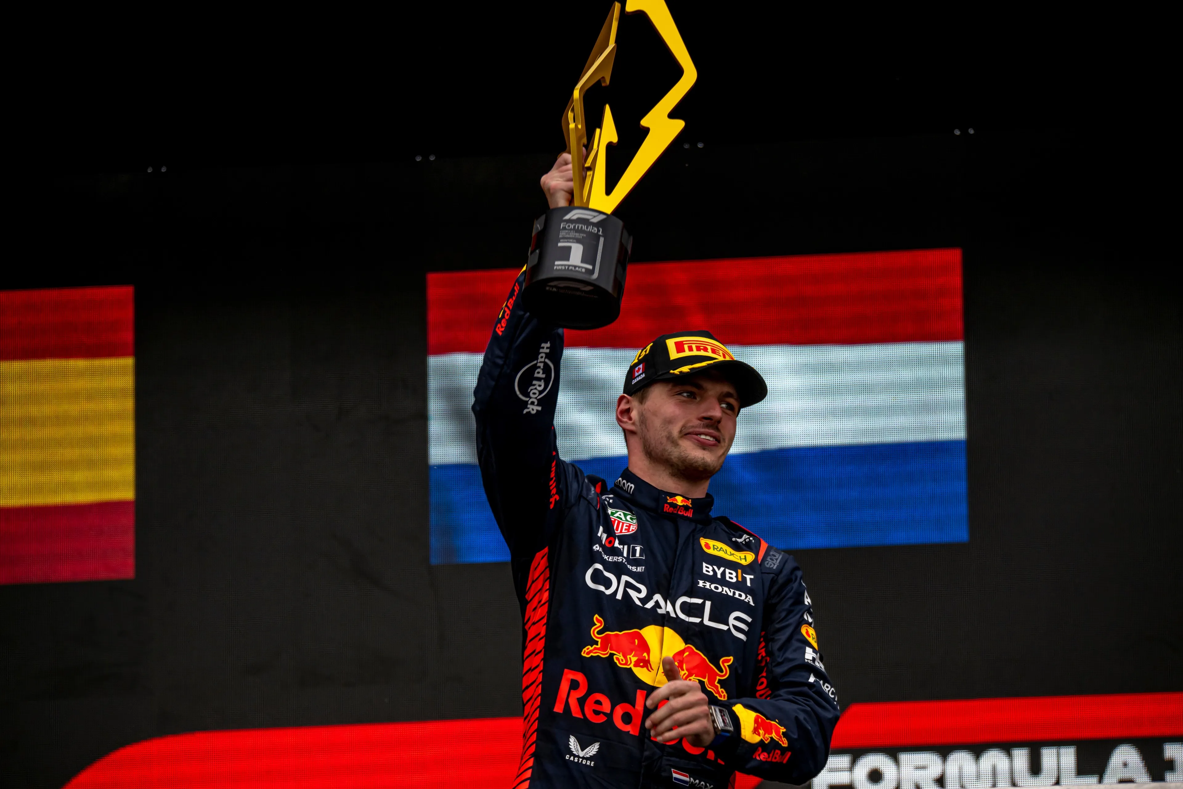 Max Verstappen en Kelly Piqeut vieren intieme eerste kerst met dochter Lily