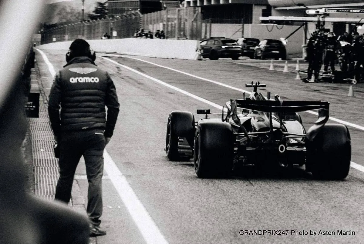 Final day of 2026 Formula 1 Barcelona test kicks off and Aston Martin ...