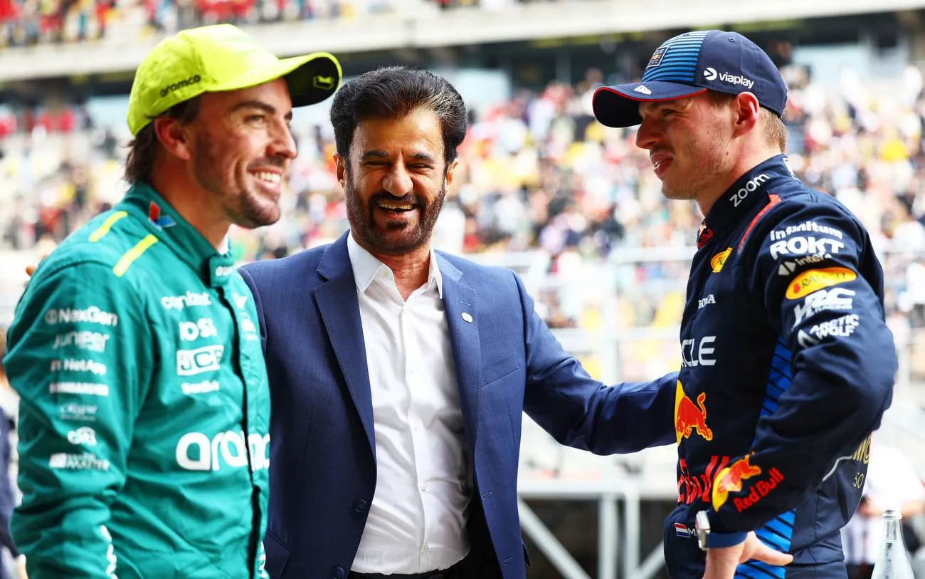 GRANDPRIX247 | Aston Martin claim F1 first by being paid in crypto for ...