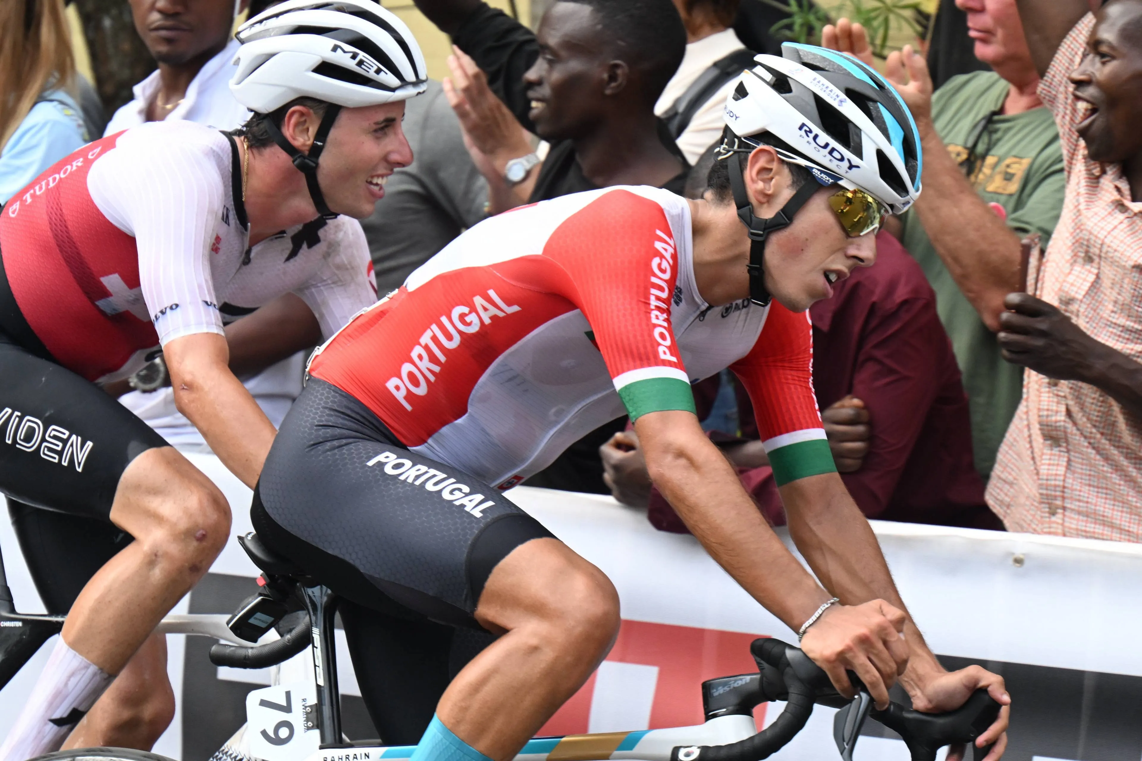 Bemoedigend seizoensbegin Fabio Jakobsen, dubbele val topfavoriet en ...