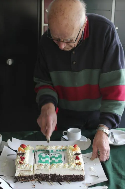 Piet Jansen 30 jaar “in” het oud papier voor DVVC