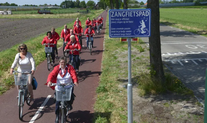 "Lekker zingen op het fietspad"