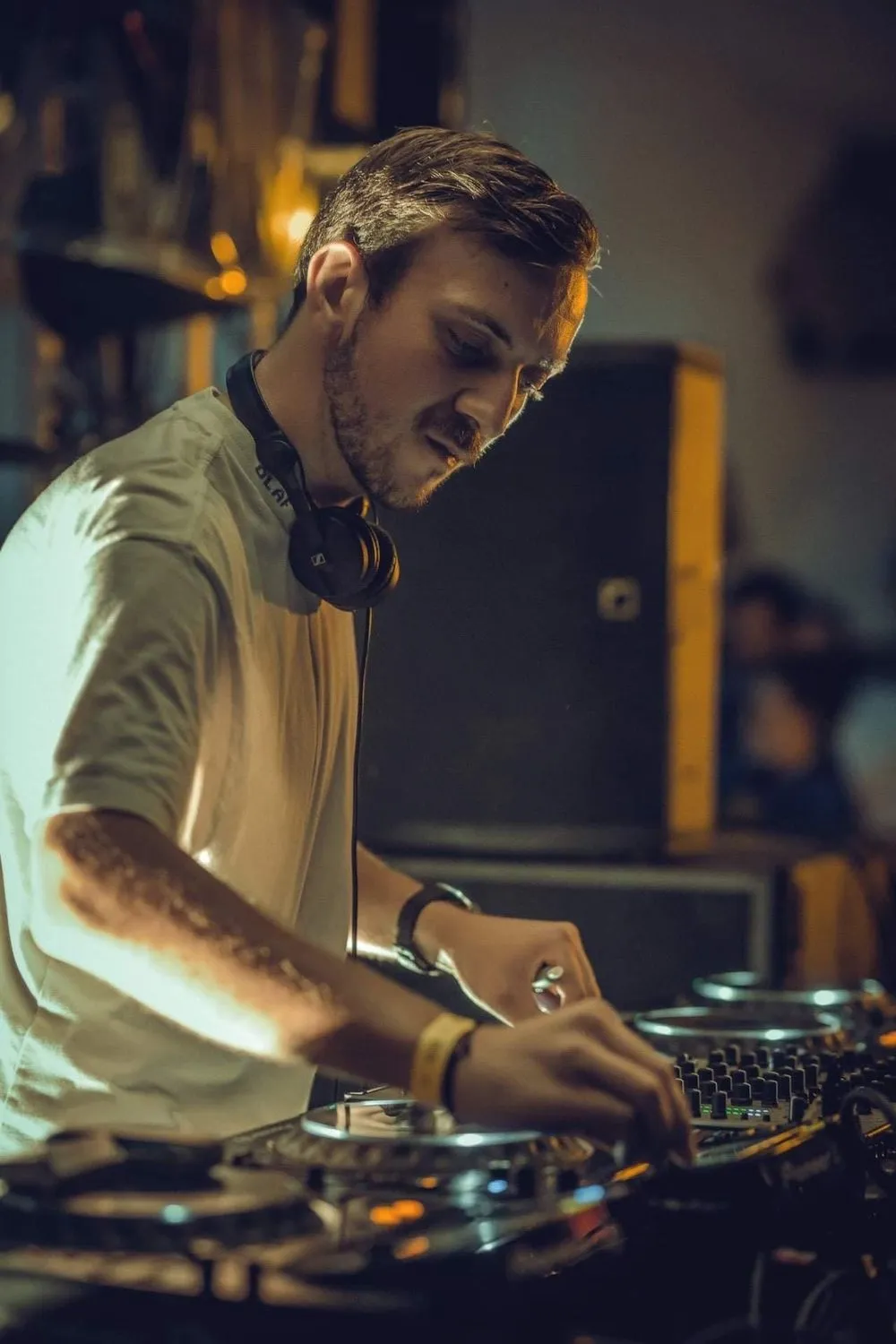 Hoe de Nederlandse dj Colyn naar de top van de internationale techno ...