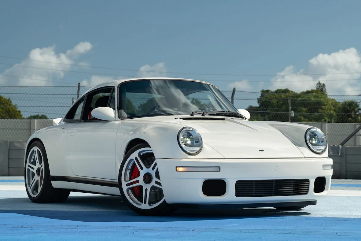 RUF North-America introduceert de SCR: een exclusief handgemaakt wonder