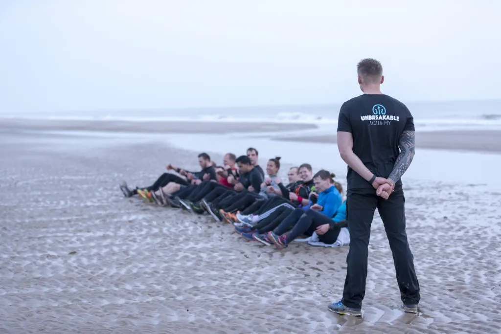 Ex-militair Sander Aarts over de Unbreakable Academy en zijn nieuwe boek