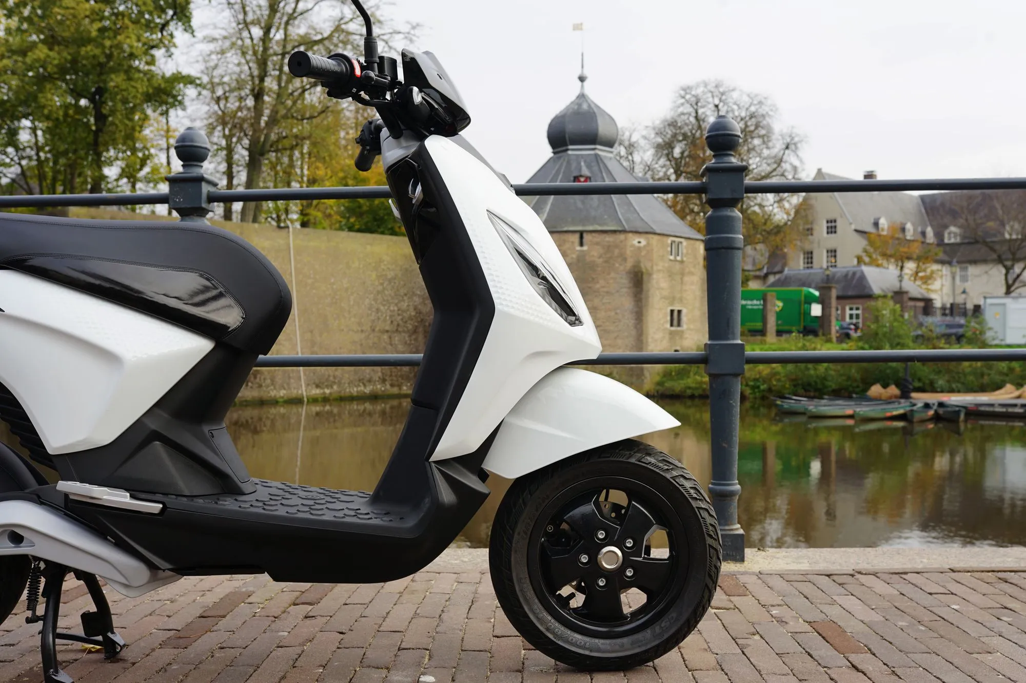 5 redenen waarom de Piaggio 1 de ideale scooter voor jou is