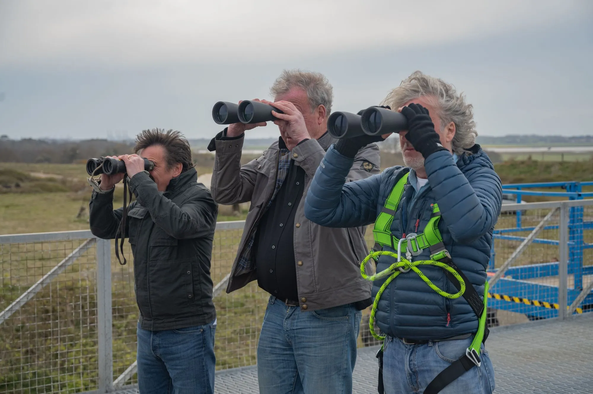 Q&A met James May over de nieuwe special Carnage A Trois: "Het is een ...