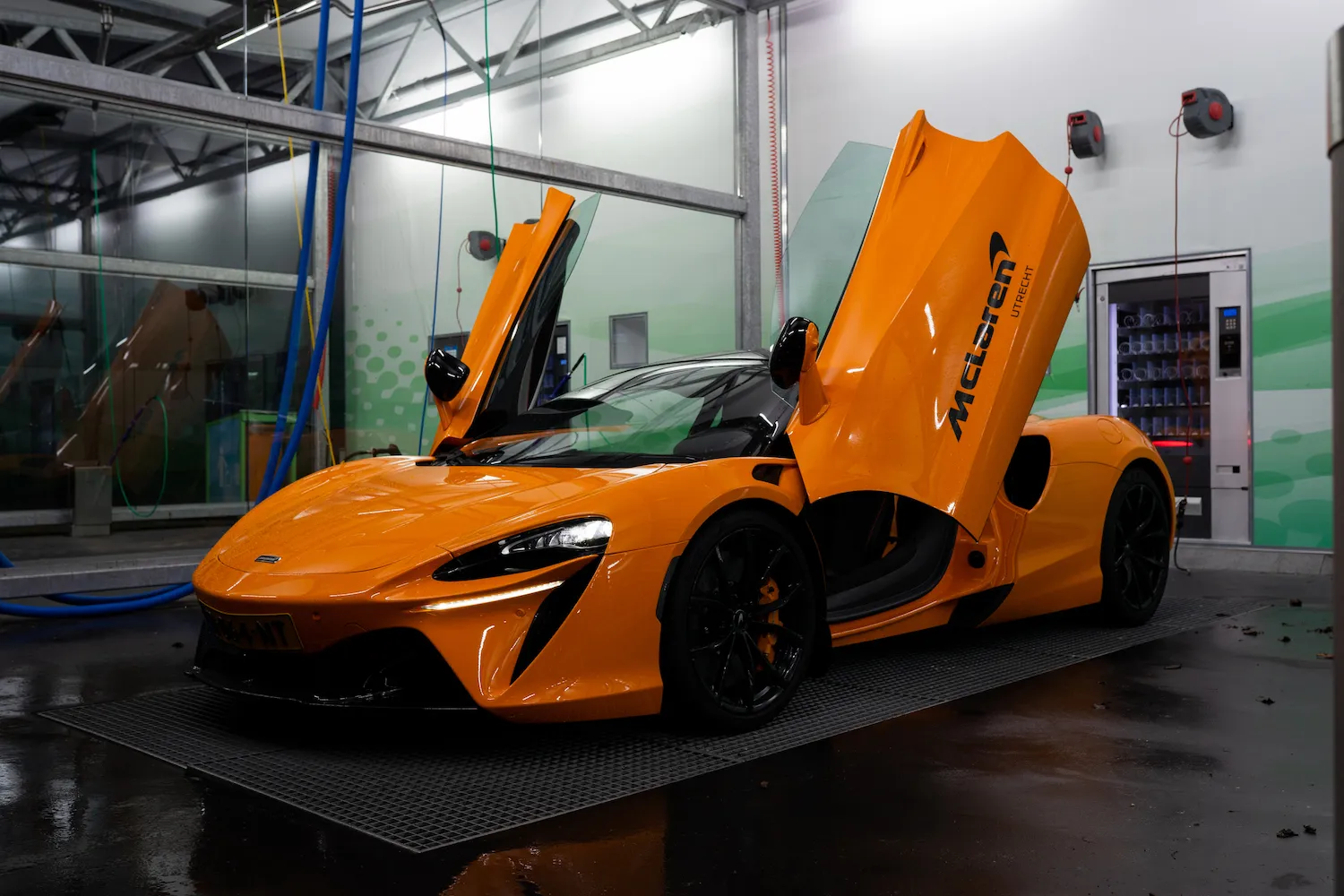 De McLaren Artura is een sensationele ervaring voor al je zintuigen