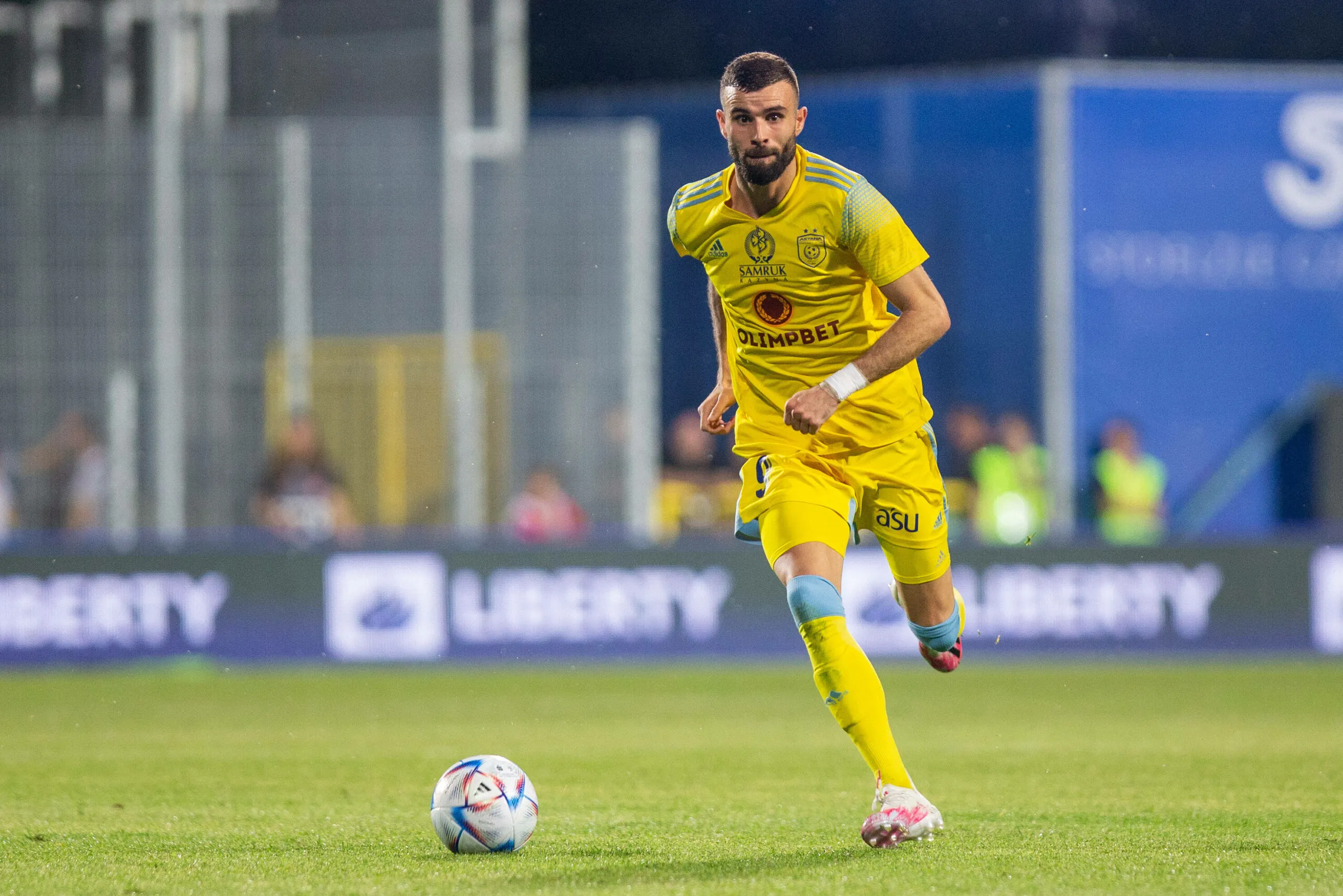 Voetballer Rai Vloet veroordeeld tot 2,5 jaar celstraf na dodelijk ...