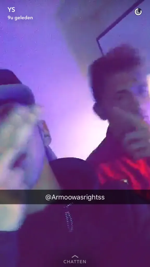 Wat doet YouTuber Armoowasright met rapper YS?