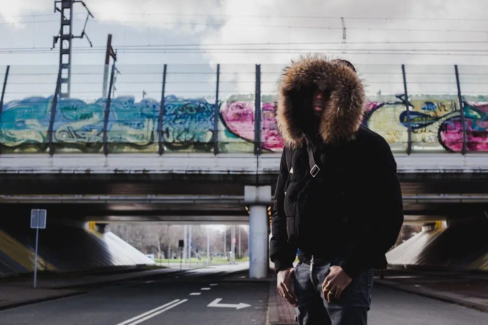 JoeyAK komt alles kantelen en zet Holendrecht op de kaart