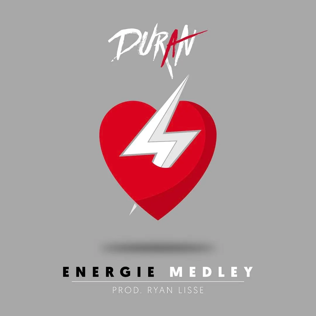 Zanger Duran zingt medley met nummers van o.a. Ronnie Flex ...