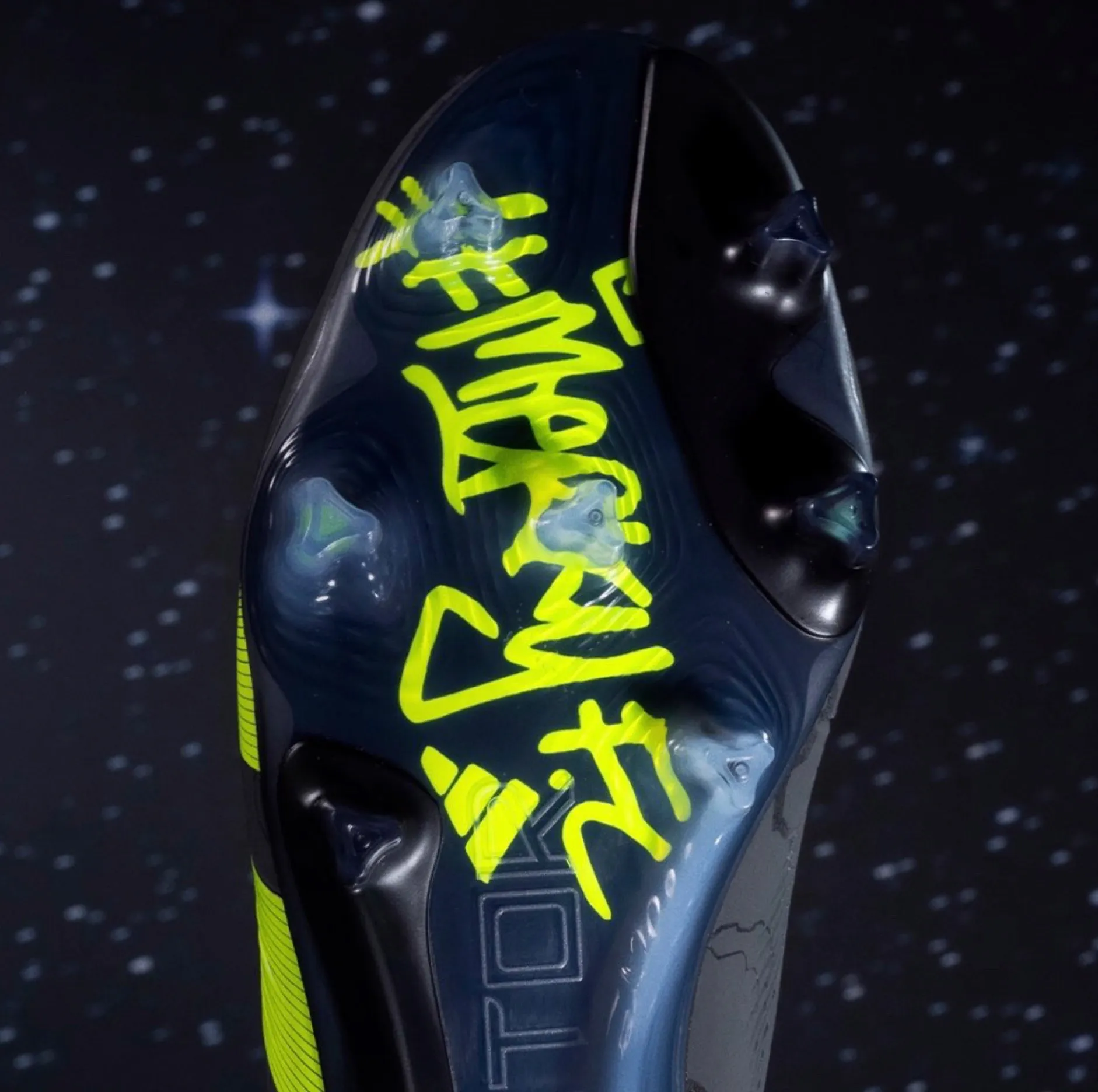 Stormzy en Adidas bundelen krachten voor Merky FC Predator voetbalschoen