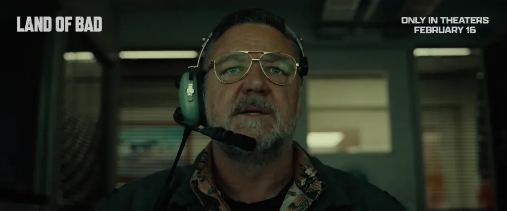 Eerste trailer van spannende actiethriller met Russell Crowe en Luke ...