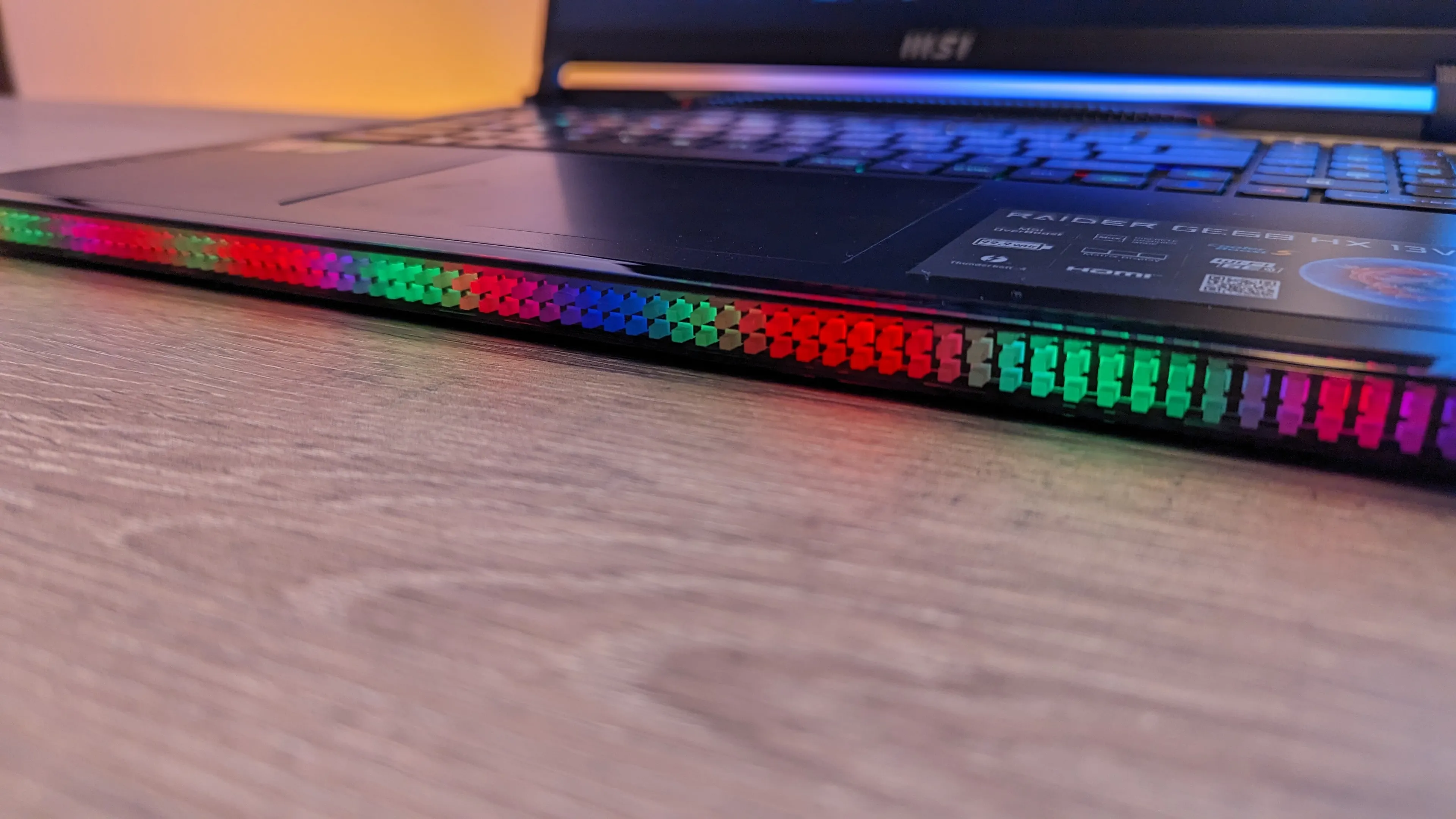 MSI Raider GE68HX Review - Immense kracht