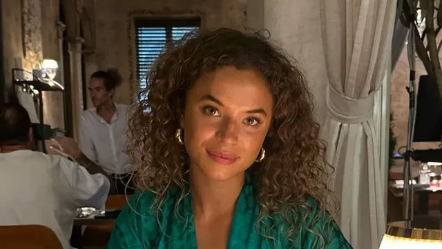 Dit zijn de 10 mooiste foto’s van de Oranje spelersvrouwen