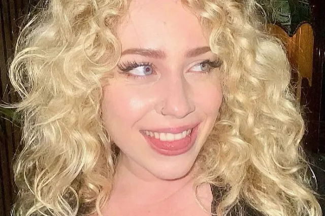 Amy Vol van OGENE begint goed aan de feestdagen en knalt zowat uit haar ...