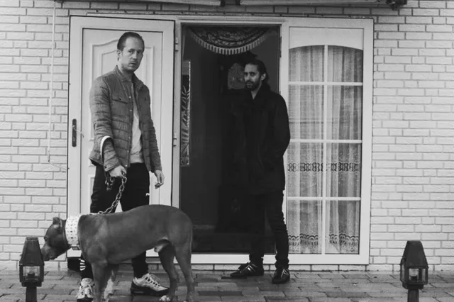 Mocro Maffia actrice onthult dat ze rapper is en laat horen wat ze kan