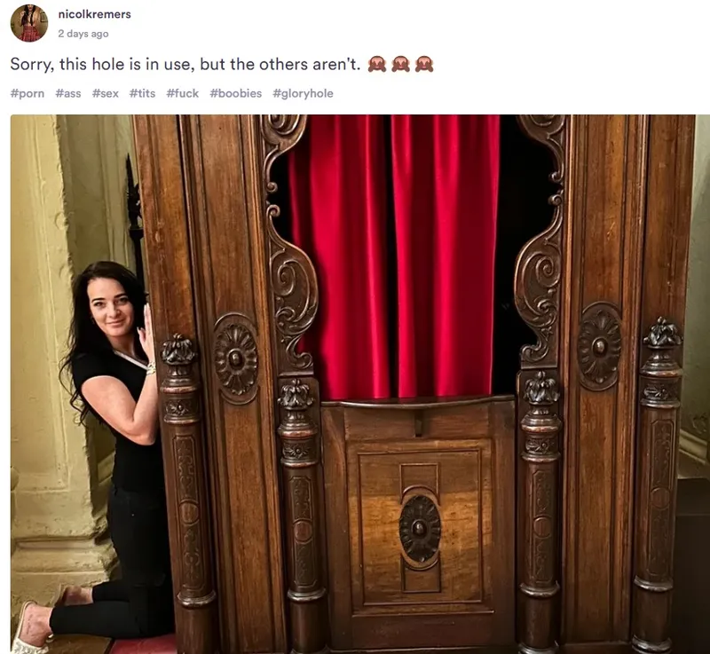 Nicolleke gaat alle grenzen over, toont haar gaten in de kerk