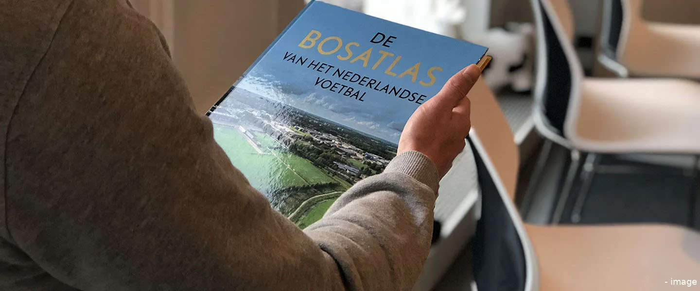 De bosatlas van het Nederlandse voetbal