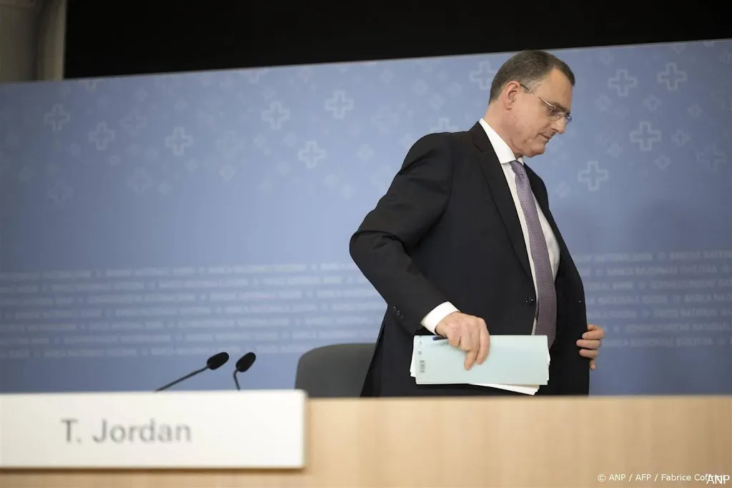 President Zwitserse centrale bank kondigt onverwacht vertrek aan President Zwitserse centrale bank kondigt onverwacht vertrek aan
