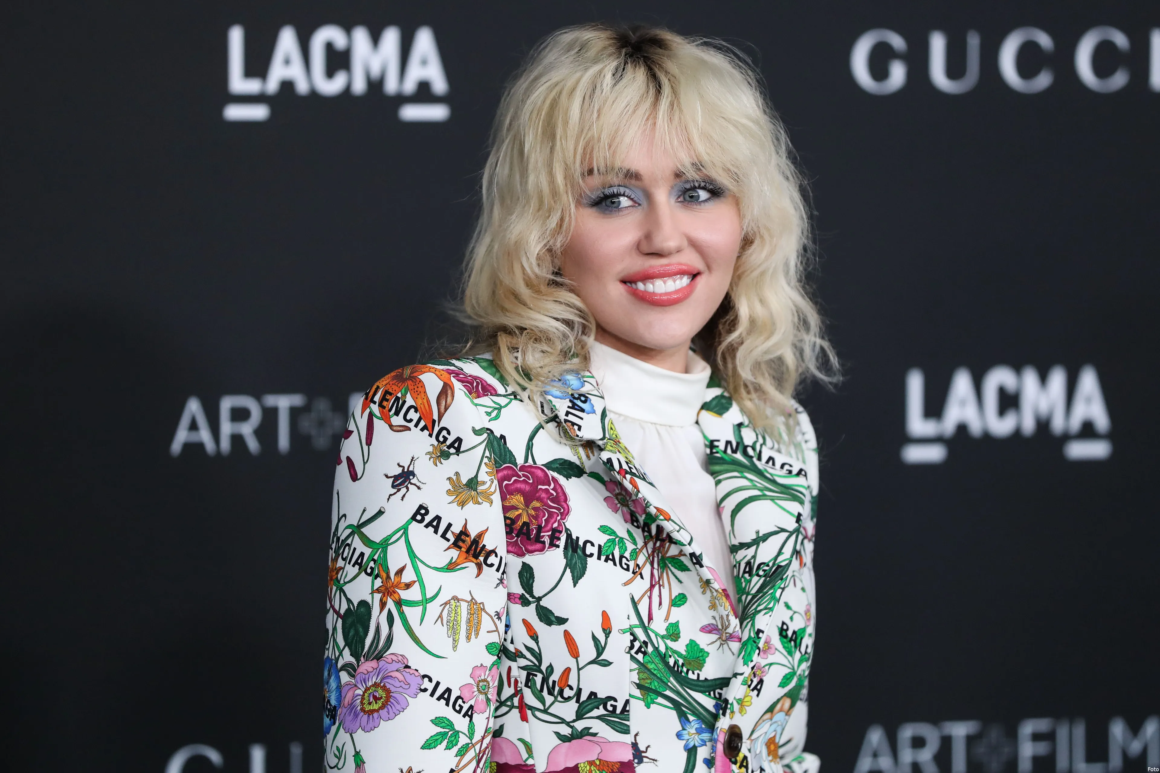 Miley Cyrus blaast 30 kaarsjes uit: van Hannah Montana naar rebelse popster