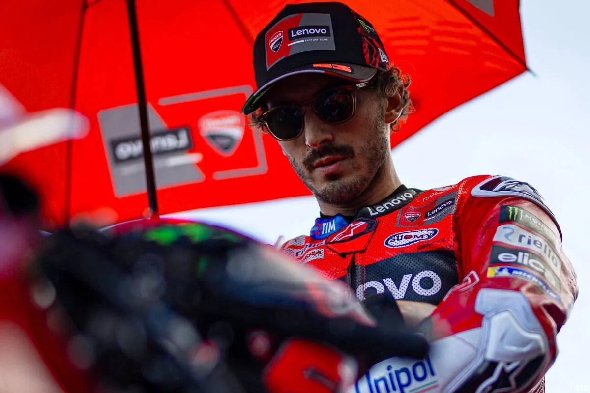 MotoGP: Bagnaia and the "almost invisible" problems—Ducati with its ...