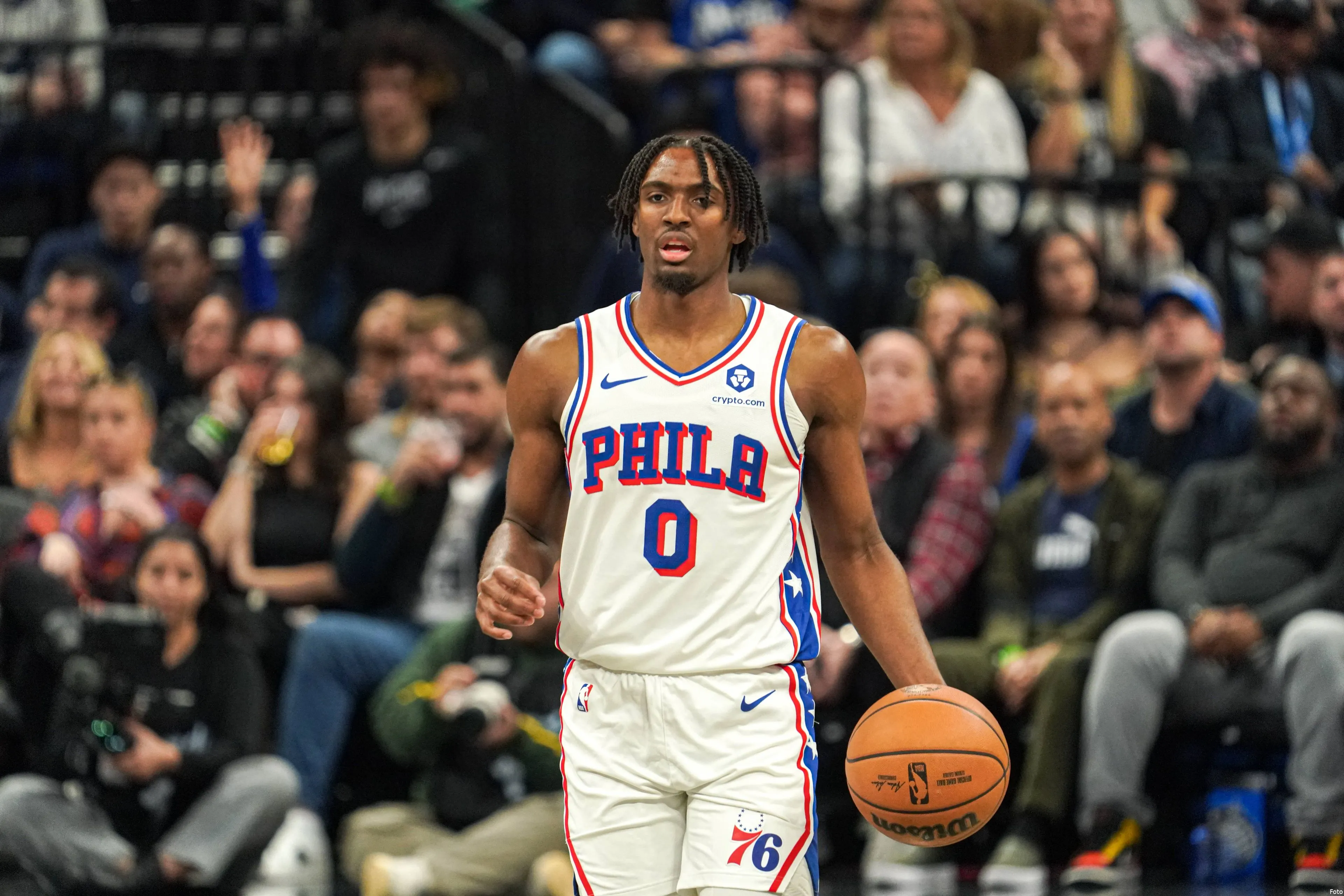 Tyrese Maxey, posible baja de Philadelphia 76ers para el Game 2 contra ...