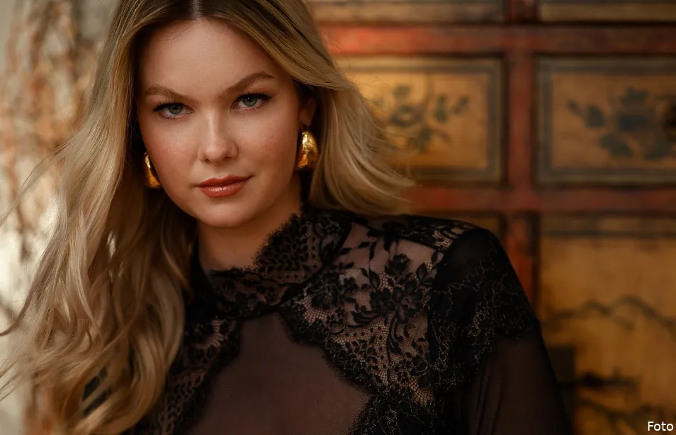 FHM's vluggertje met de inspirerende beauty Maudy de Zeeuw