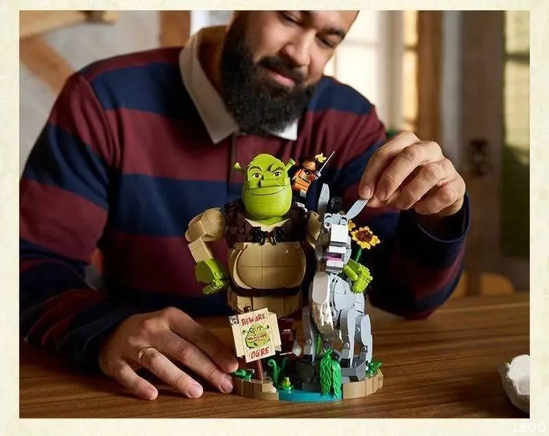 Eerste beelden van LEGO Shrek-set verschenen: dit wil je zien