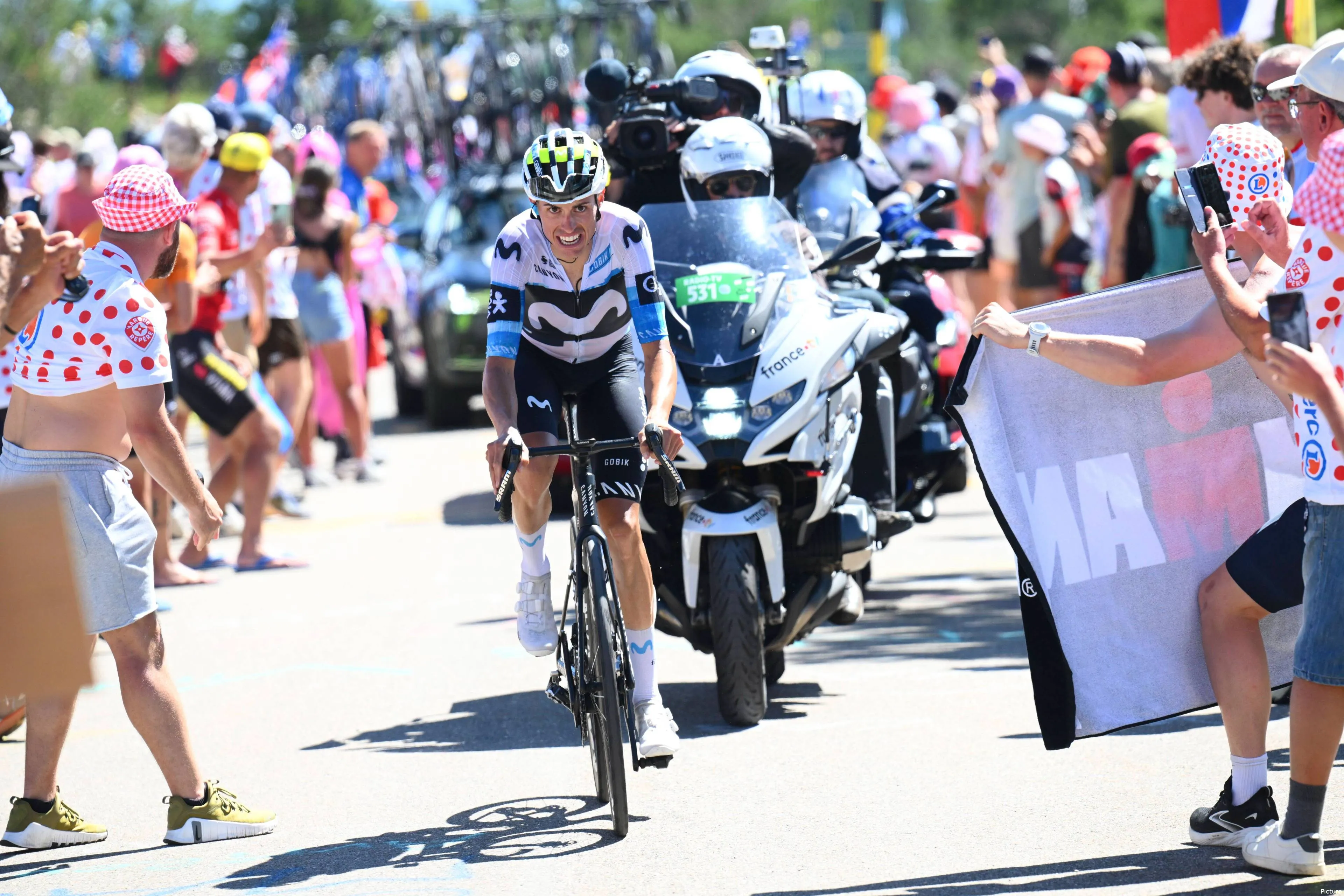 “The pain in my leg prevented me from pedalling” – Enric Mas reveals ...