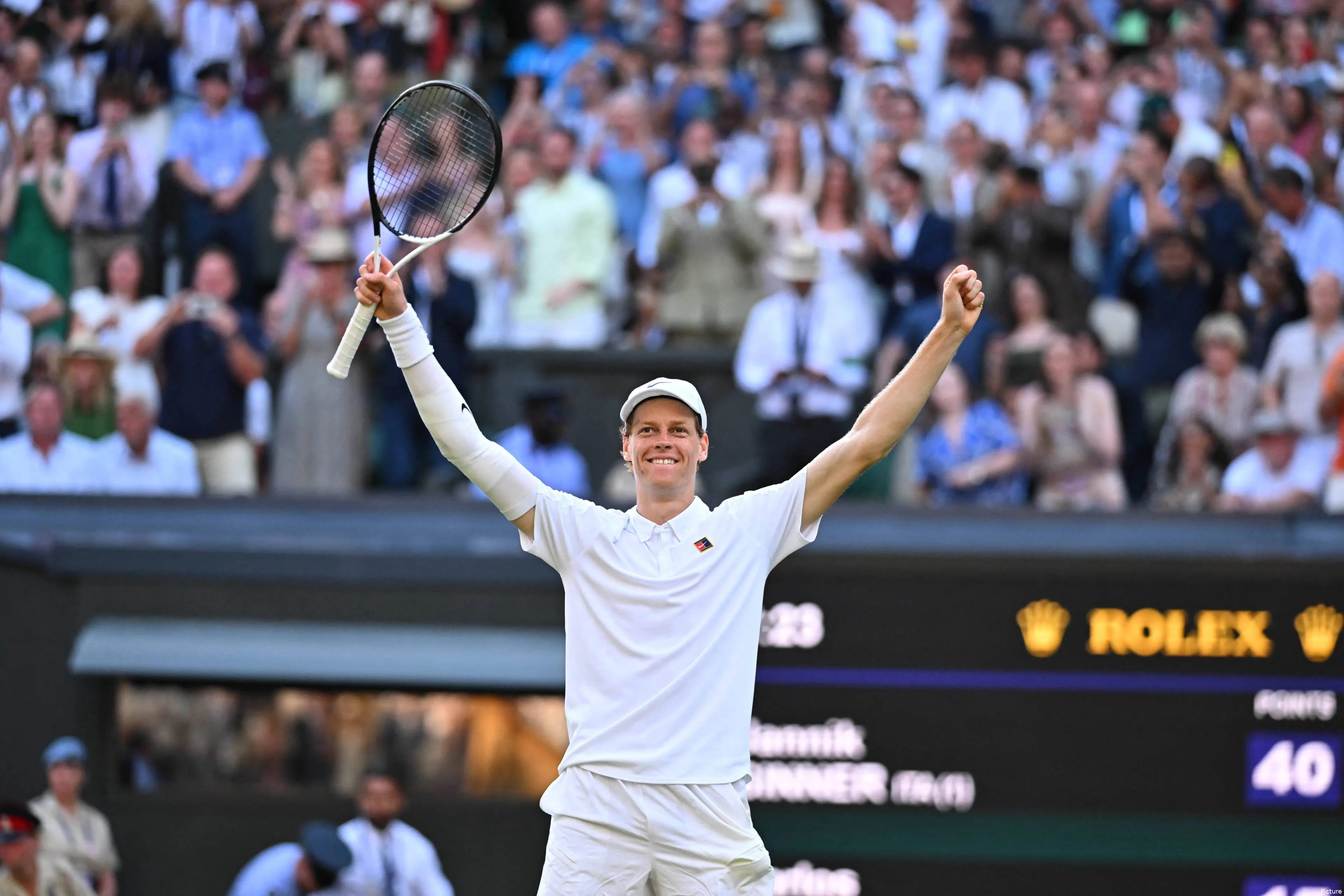 Pikachu and a dog in a memorable birthday for Jannik Sinner, Casper ...