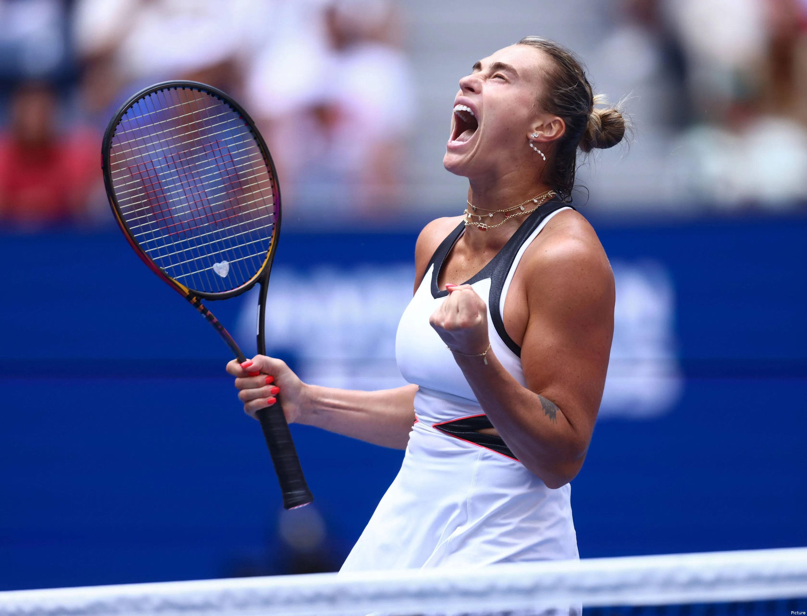 Defending champion Aryna Sabalenka roars past Jessica Pegula to storm ...