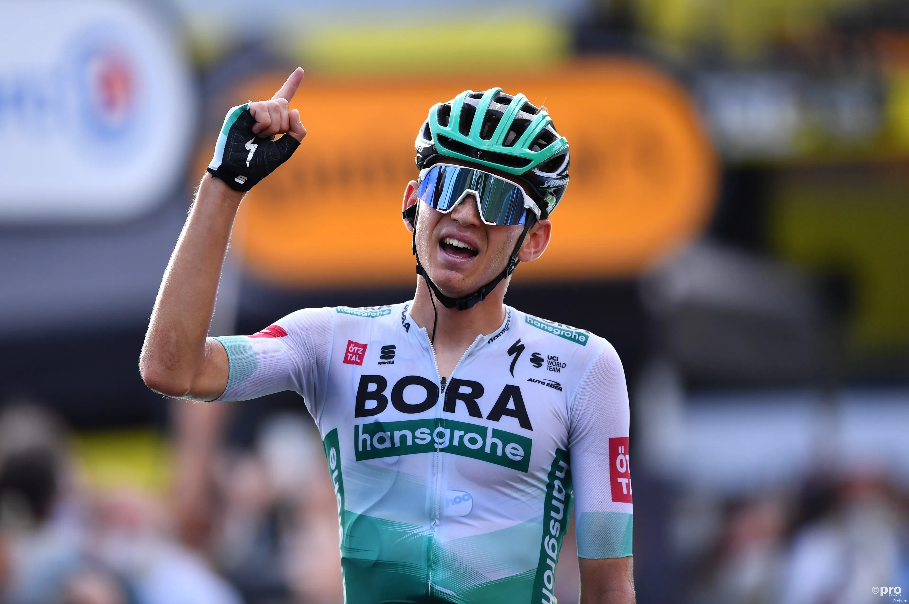 “I want to win grand tour stages again” – Lennard Kamna returns from ...