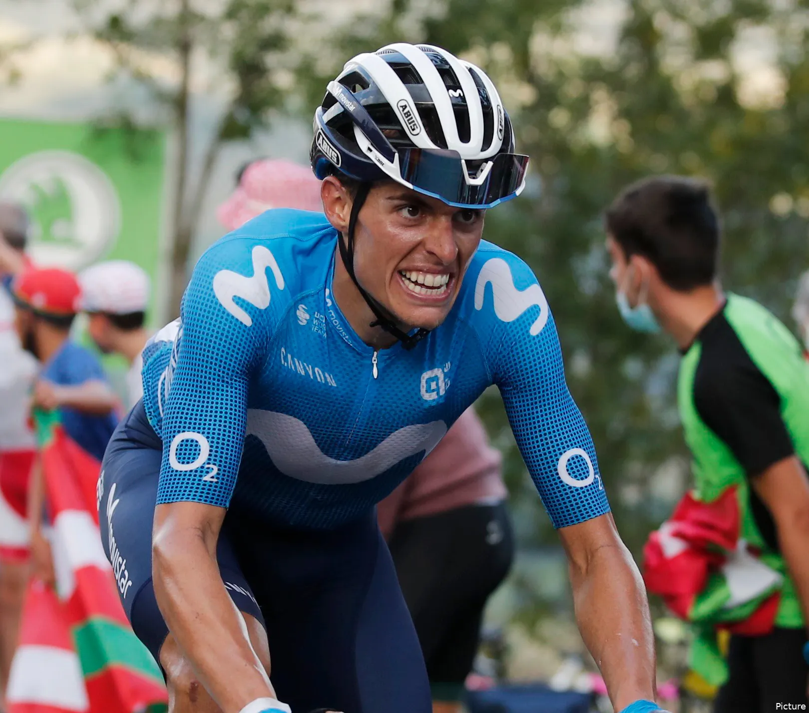 Movistar Team secure Enric Mas until 2025 - "A really easy decisition ...