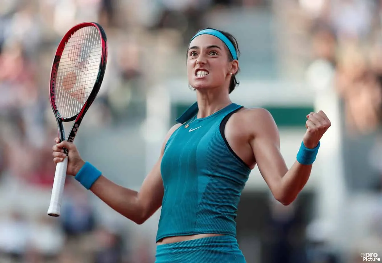 Caroline Garcia stuns Simona Halep in Doha