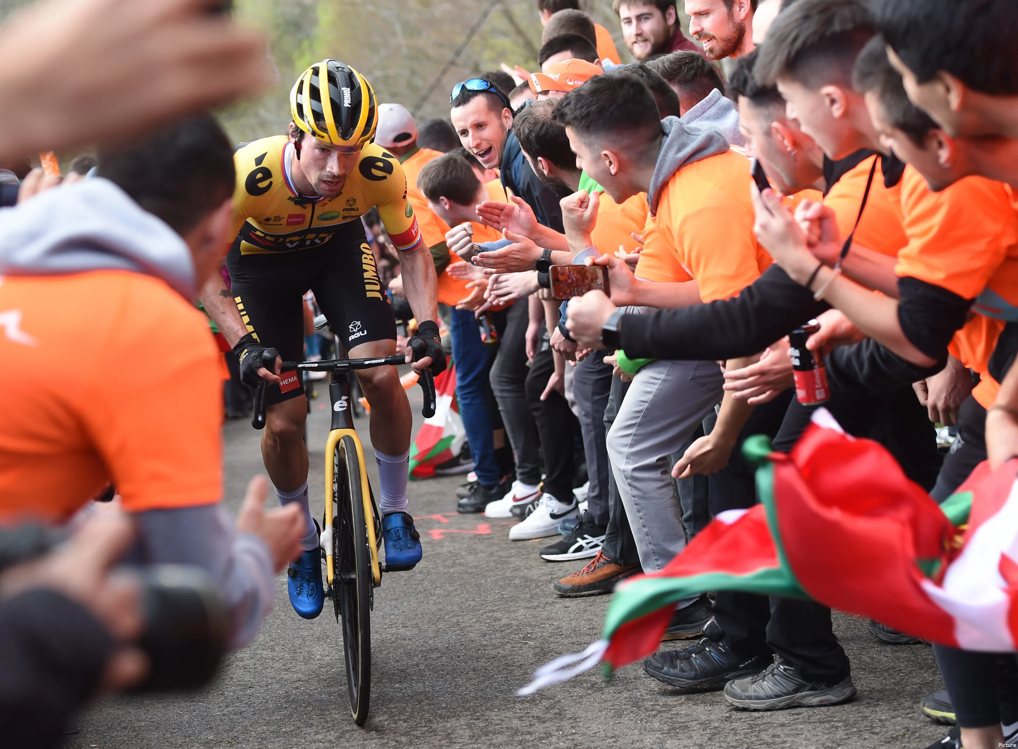 Primoz Roglic still recovering from knee injury, as preparation for ...