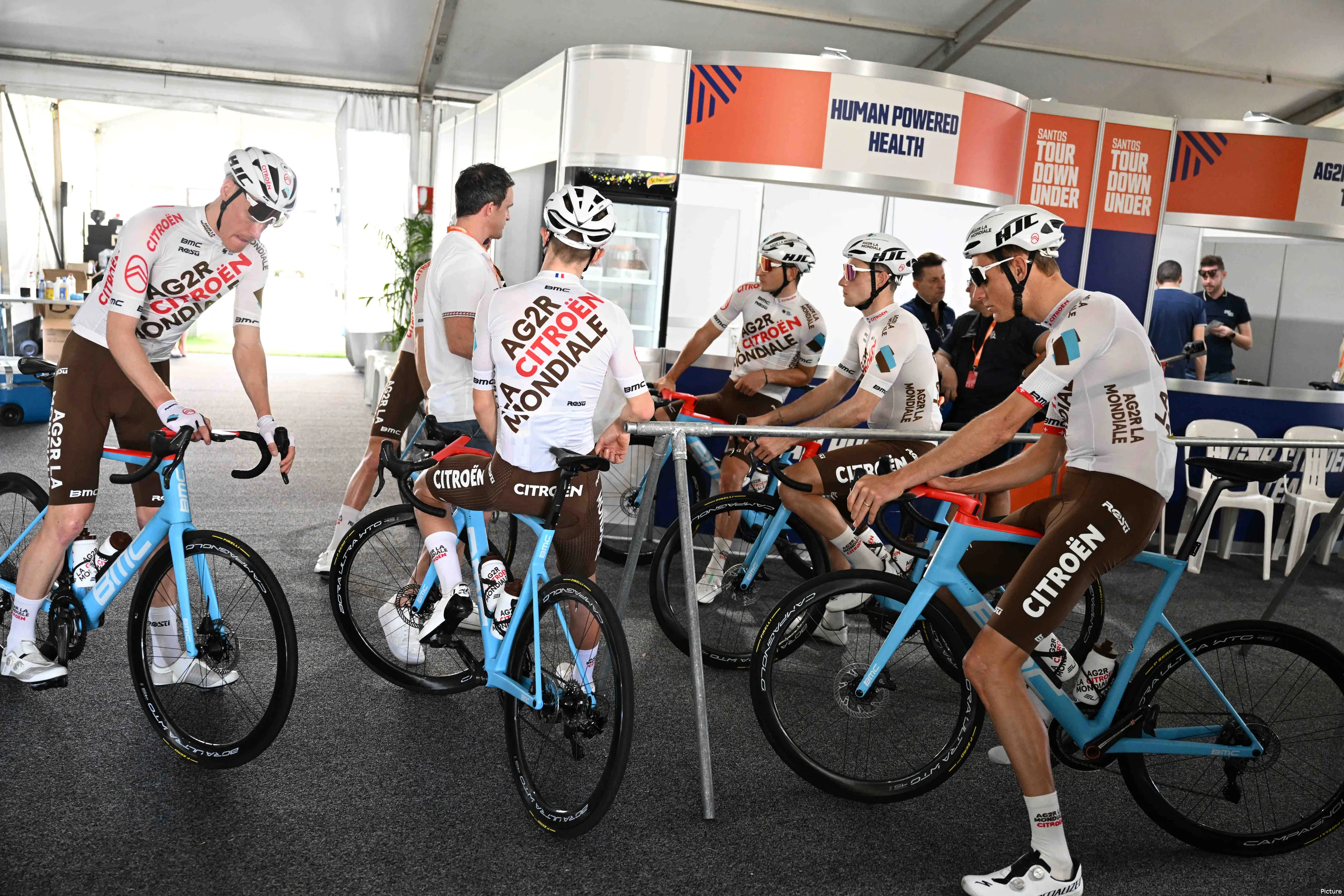 Decathlon set to replace Citroën as title co-sponsor of AG2R Citroën Team