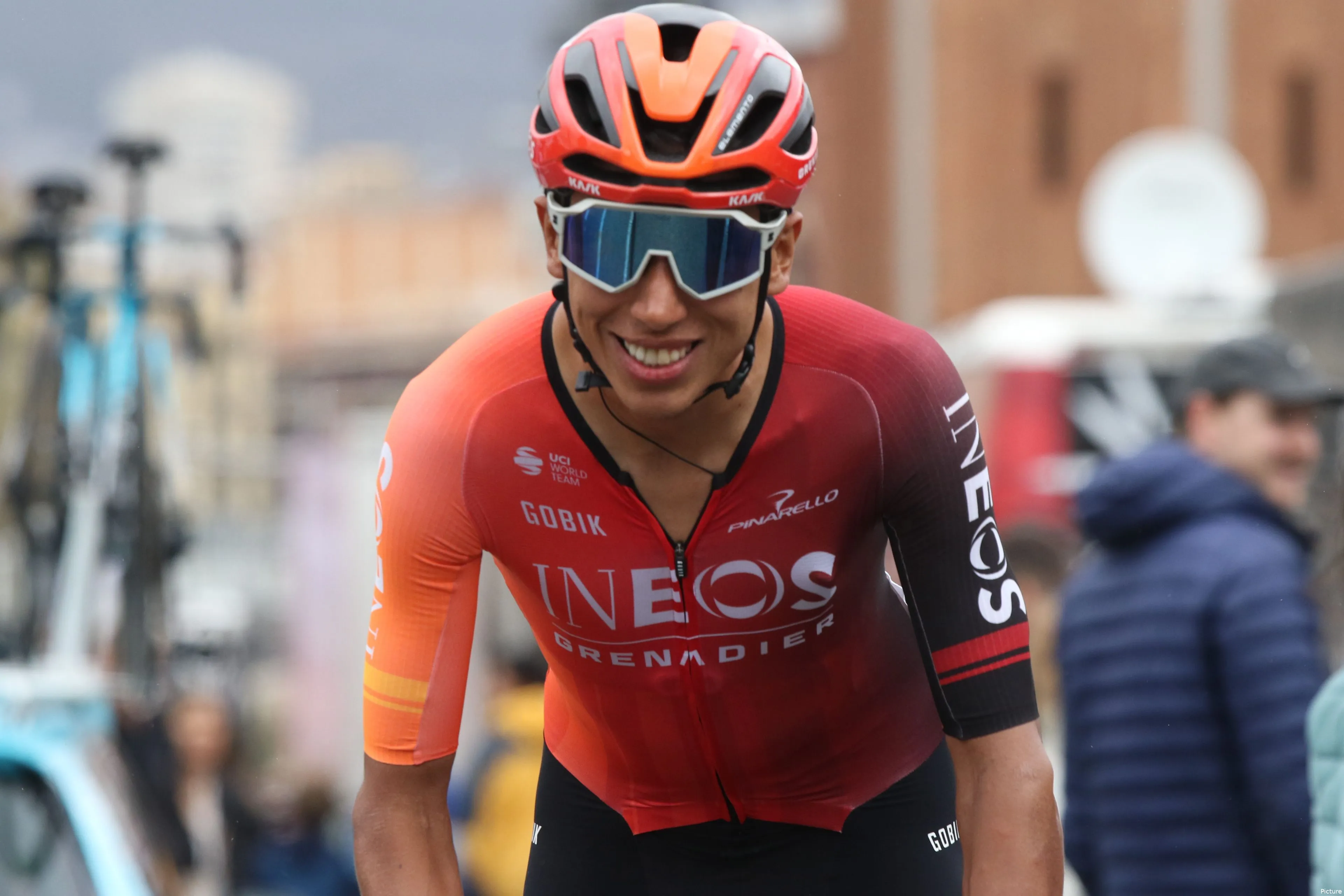 Egan Bernal and Daniel Martínez to represent Colombia at the Paris 2024 ...
